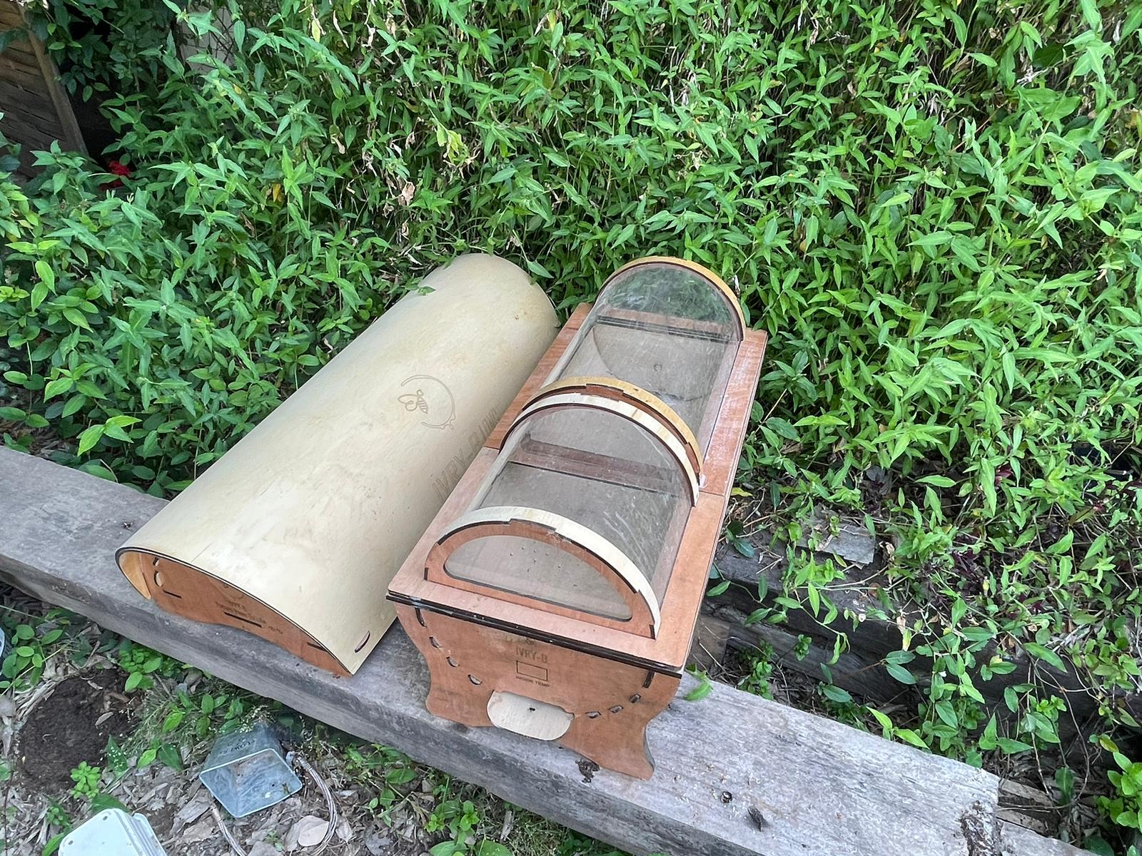 25 Frames Beehive - Ivry-B